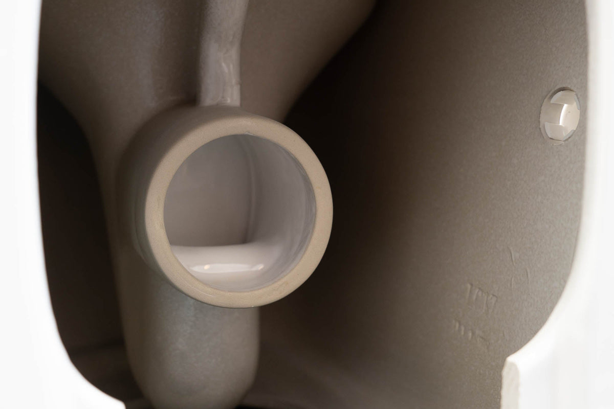 Granlusso Amalfi Rimless WC with Geberit Tornado Flush System and Soft ...